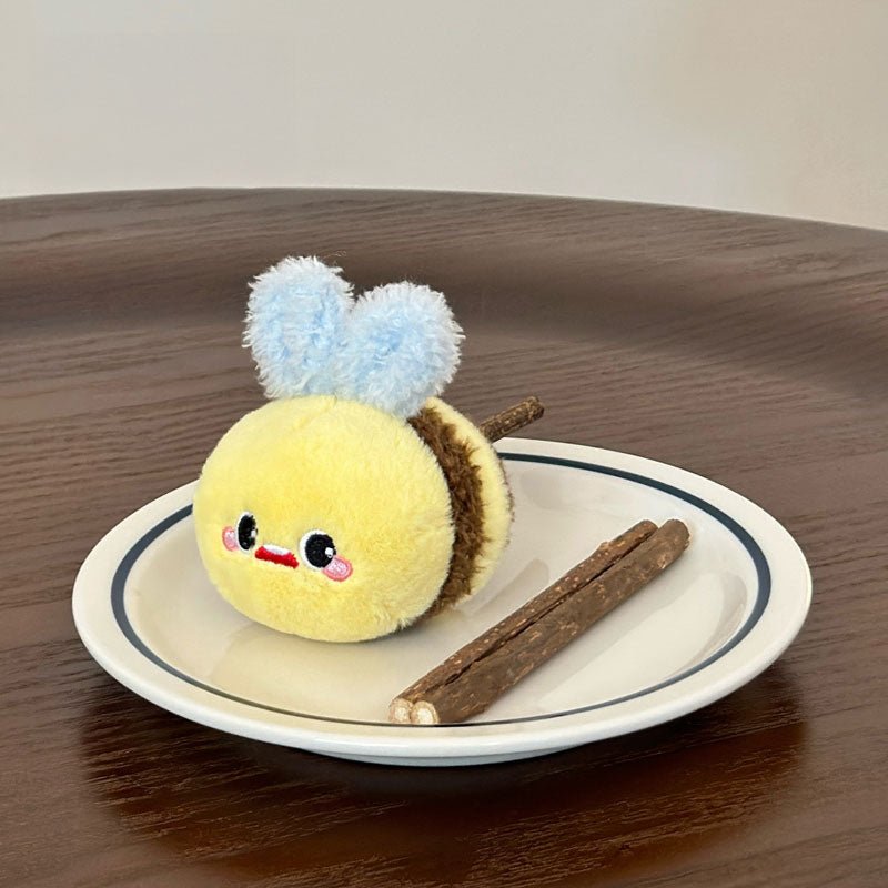 Toocat - Honey Bee Matatabi Cat Toy | CreatureLand.